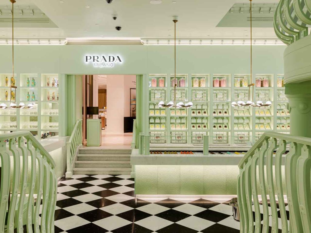 Prada Caffè eröffnet im Harrods London